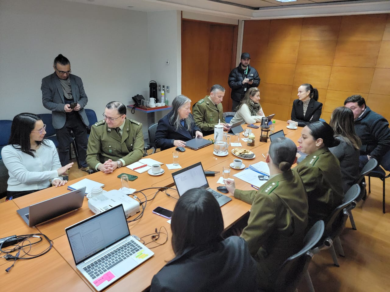 » Carabineros de Chile realizan el primer proceso de Subasta Inversa ...